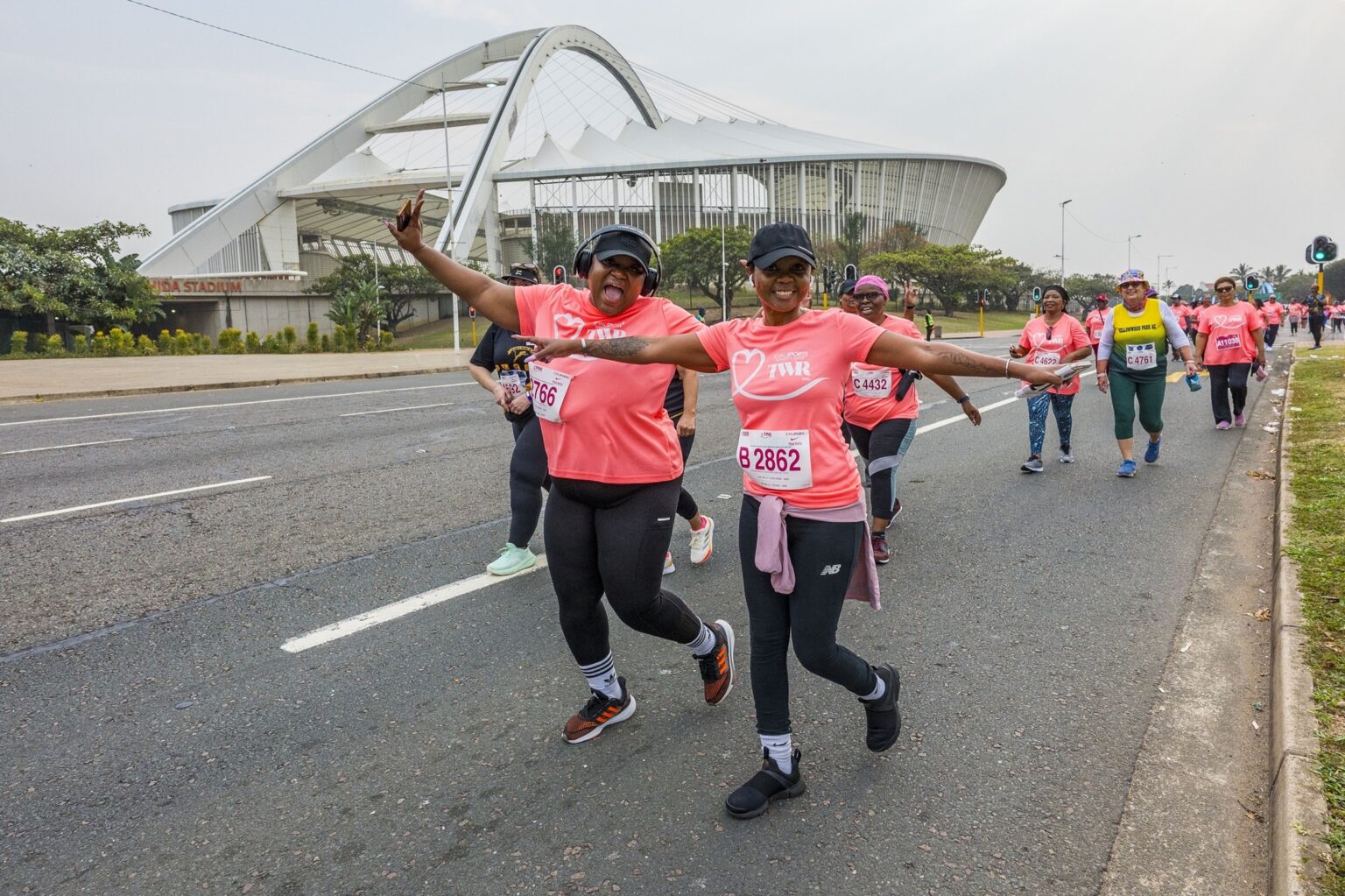 Foschini Beauty Lights Up the 2025 Totalsports Women’s Race - The Athlete